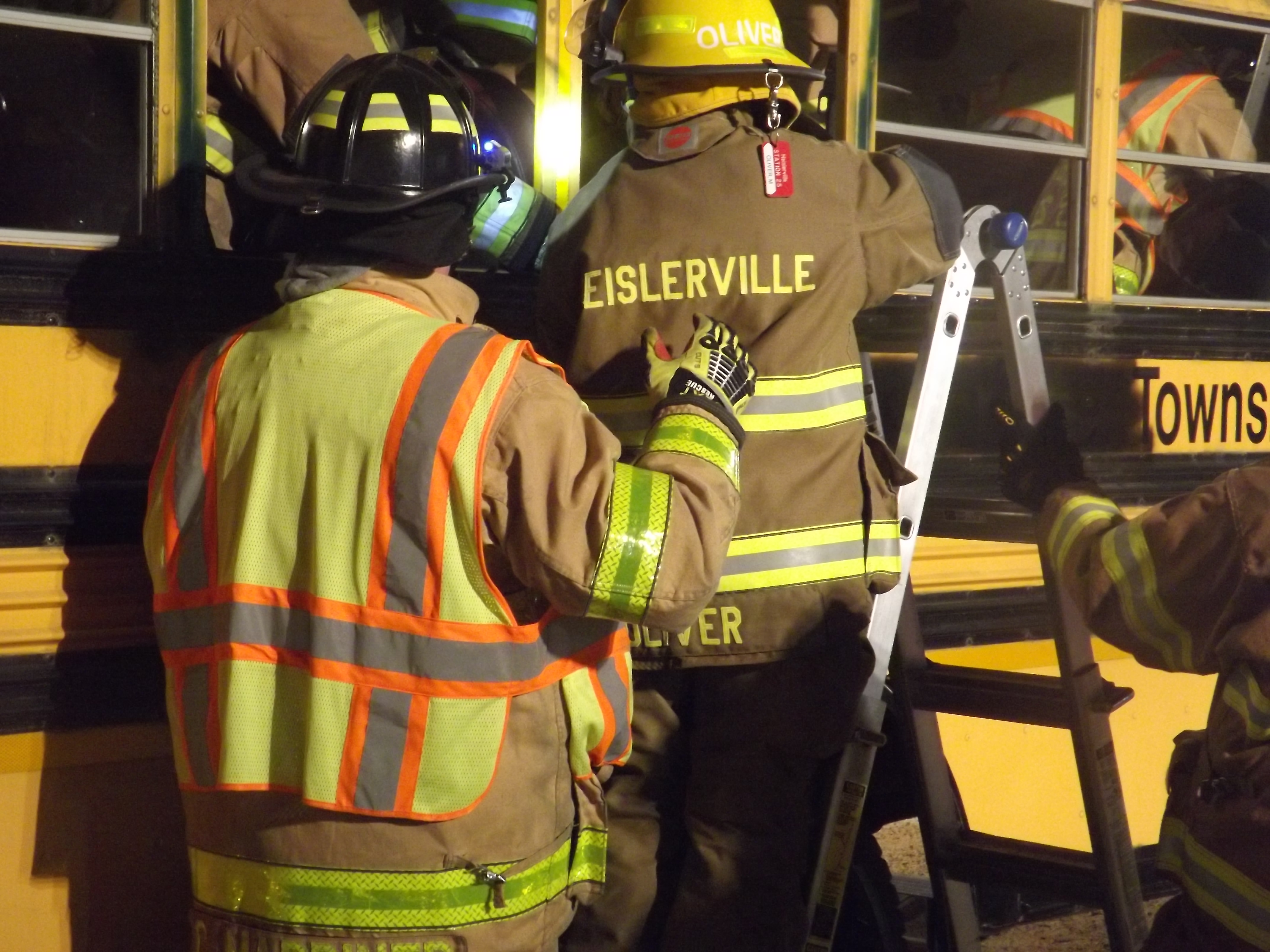 School Bus Extrication Drill – Heislerville Vol Fire Co